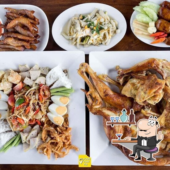 Wan Kai Yang Khao Suan Kwang: So Famous Grilled Chicken & Somtam Spicy ...