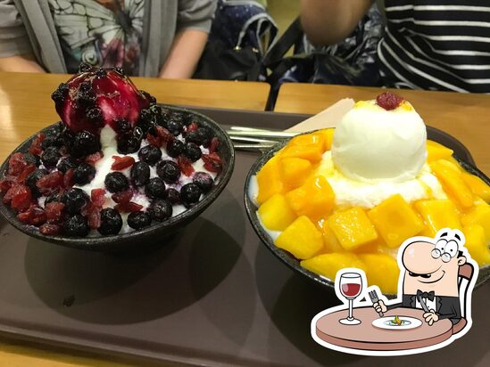 Menu at Sulbing Korean Dessert Cafe, Seoul, 22 Myeongdong 4-gil