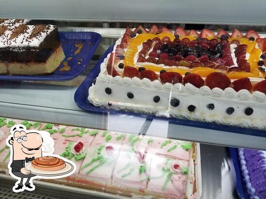 Menu at El Quetzal Bakery, Lake Worth
