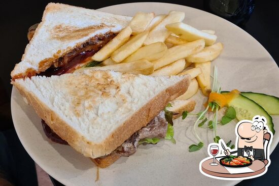 Menu at La Crema Cafe, Picton