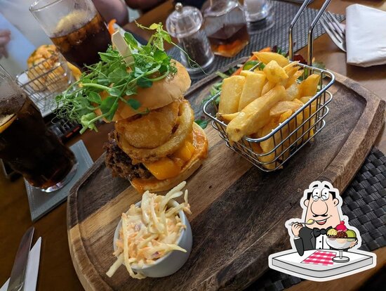 Menu at The Unicorn Bar & Restaurant, Caersws