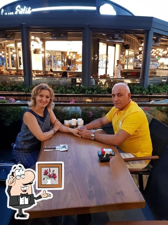 Daily Dana Burger & Steak, Istanbul - Restaurant menu, prices and reviews