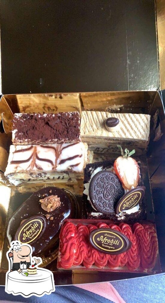 Pâtisserie Afroditi in Montreal - Restaurant reviews