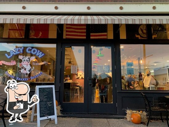 Lazy Cow Creamery & Sweets, Corydon - Restaurant menu, prices and reviews