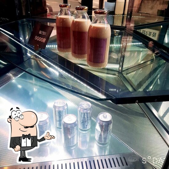 Naive Coffee cafe, Seoul - Restaurant reviews