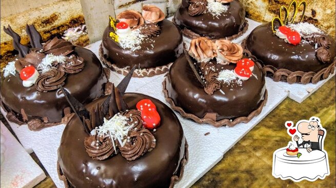 Menu at New Arora Bakery, Lucknow, 3/1
