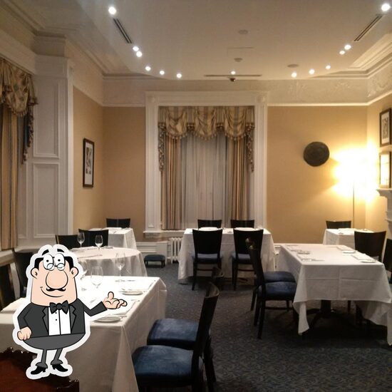 Signatures Restaurant, Ottawa - Restaurant menu, prices and reviews