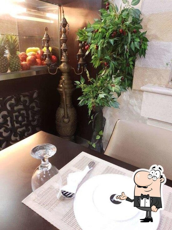 Menu at Lebanese Corner Restaurant & Pastry مطعم الركن اللبناني, Abu Dhabi