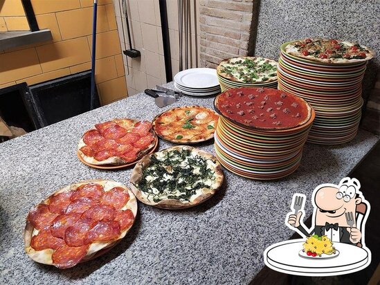 Ristorante Pizzeria Il Casale Roma, Rome, Via Colle Di Mezzo ...
