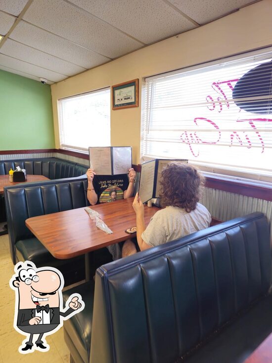 The Tin Cup, Noble - Restaurant menu, prices and reviews