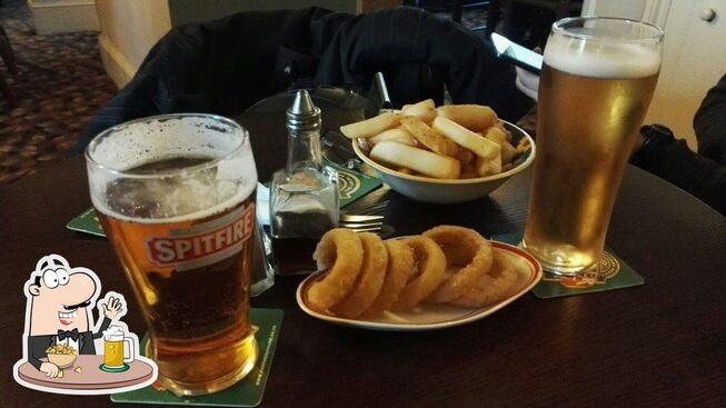 Menu at Warren Inn pub & bar, New Romney
