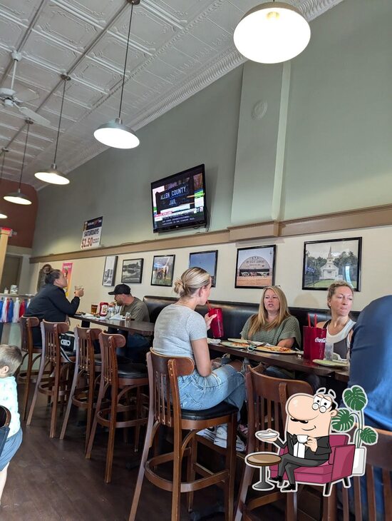 Monument Pizza Pub, Angola - Restaurant menu, prices and reviews