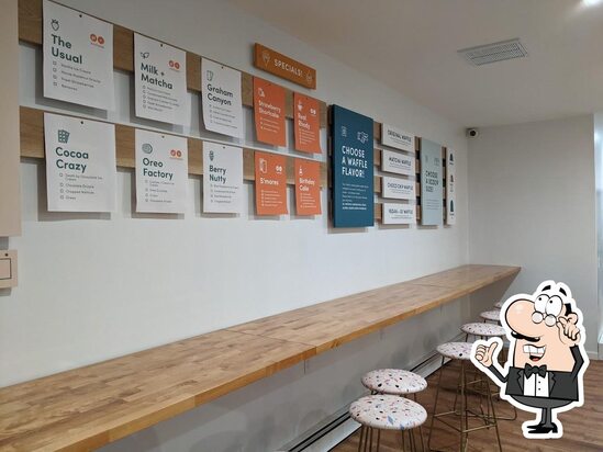 Kow Kow, 120 Ives St in Providence - Restaurant menu and reviews