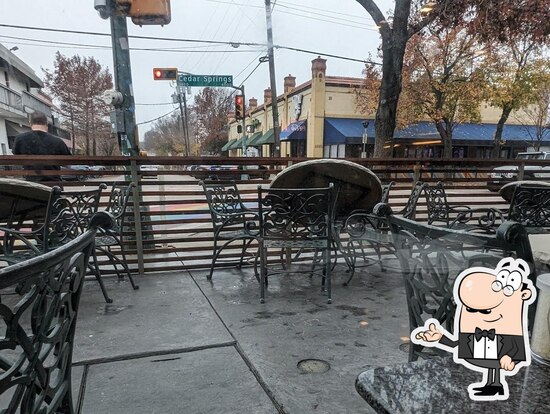 Italia Express Cedar Springs, Dallas - Restaurant menu, prices and reviews