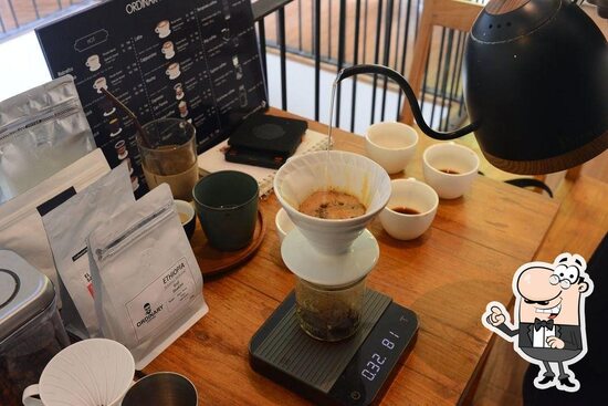 Ordinary Coffee cafe, Pattaya City, VW66+XWP ถนนริมทางรถไฟ - Restaurant ...