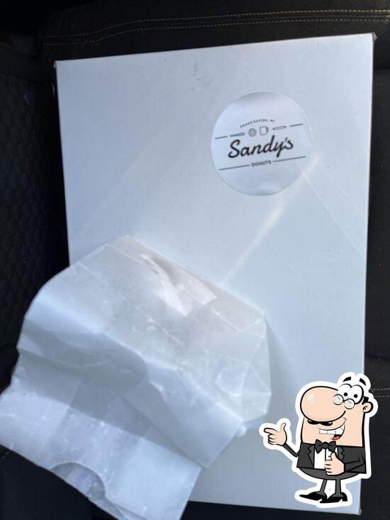 Menu at Sandy's Donuts, Grand Rapids