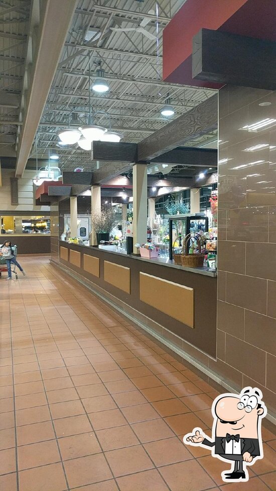 Menu at Fortinos Hamilton Mall Rd pizzeria, Hamilton, 65 Mall Rd