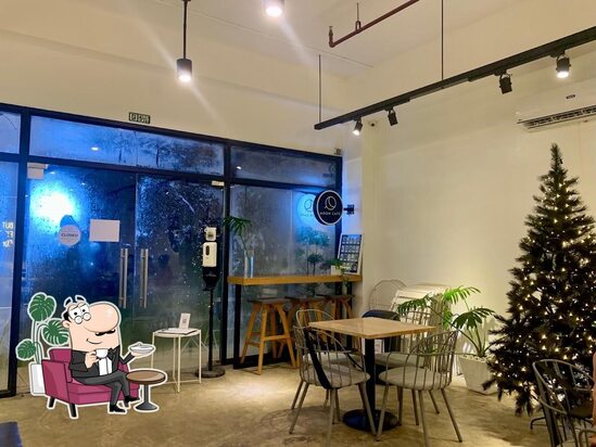 Moon Cafe, Angeles - Restaurant menu, prices and reviews