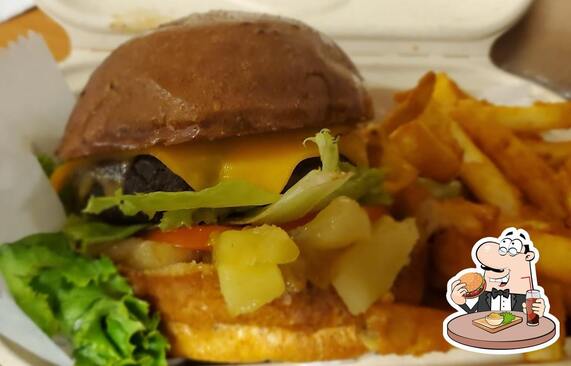 Burger UrWay la bella pizzeria, 528 Clarkson Ave in New York City ...