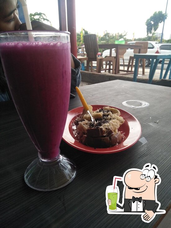 BASECAMP NGOPI WADUK PLUIT cafe, North Jakarta - Restaurant reviews