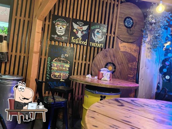 Vinyl Burger, Szczawnica - Restaurant menu, prices and reviews