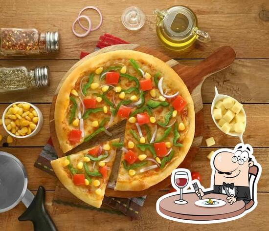 Cheelizza establishment, Mumbai – menu, prices & reviews