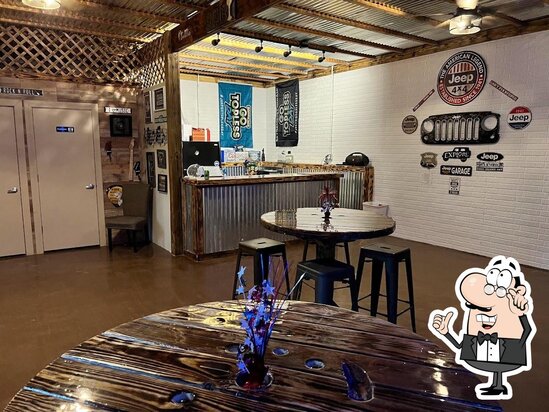 On The Rocks Amphitheater & Bar in Eureka Springs - Restaurant reviews