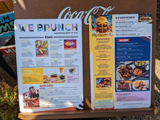 We Brunch, Glyfada