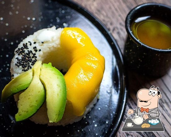 Menu at Shari Sushi Doughnuts restaurant, Mexico City