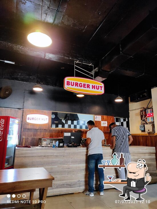 Menu at Burger Hut, Rayya