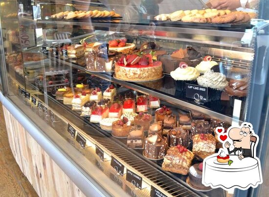French Bakery Birthday Cakes Cake Shop, UAE, Umm Suqeim 3 - Restaurant ...