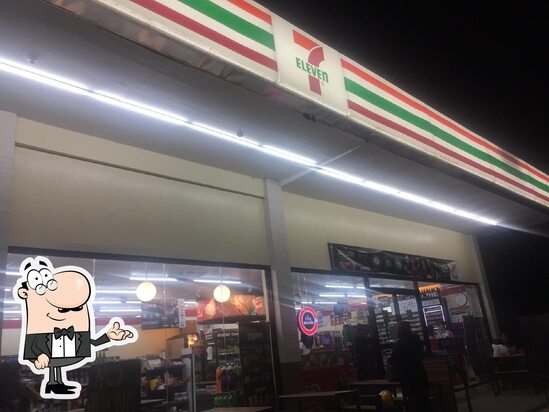 Menu at 7-Eleven, Digos City