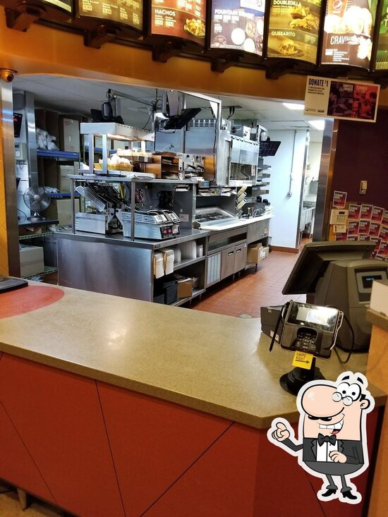 Taco Bell, 7858 Wolf River Blvd in Germantown - Restaurant menu and reviews