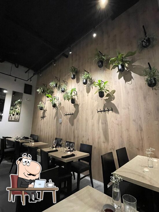 Shushu Haru, Montréal - Restaurant menu, prices and reviews