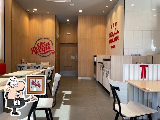KFC PTT Park Mall 3 (ปู่เจ้าสมิงพราย), Sam Rong Tai - Restaurant menu ...