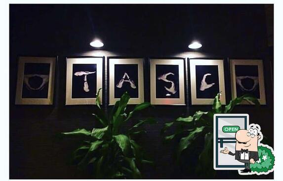Menu at O Tasco restaurant, Carnaxide, R. 5 de Outubro 41B