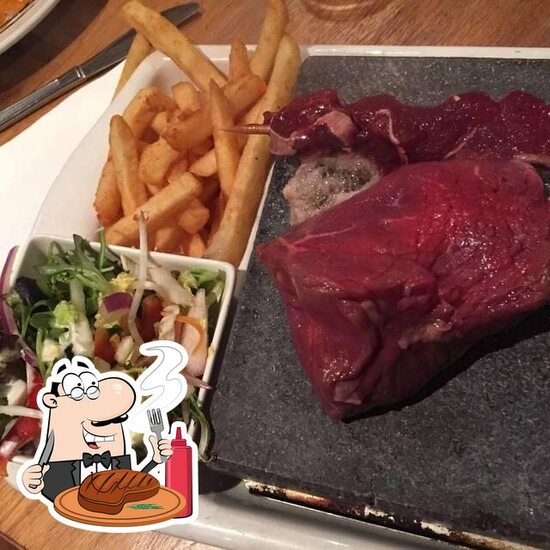 Strathmore Hotel in Adelaide - Restaurant menu and reviews