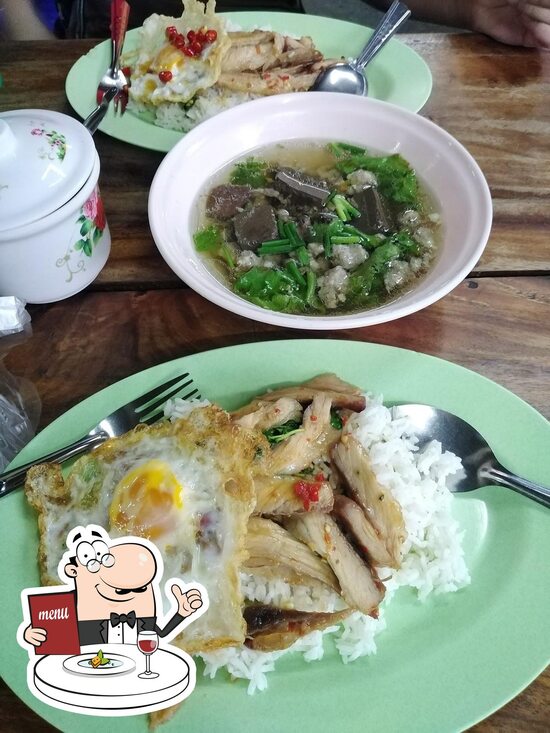 Menu at ร้านจับกัง เกาเหลาต้มเลือดหมู restaurant, Huai Kapi