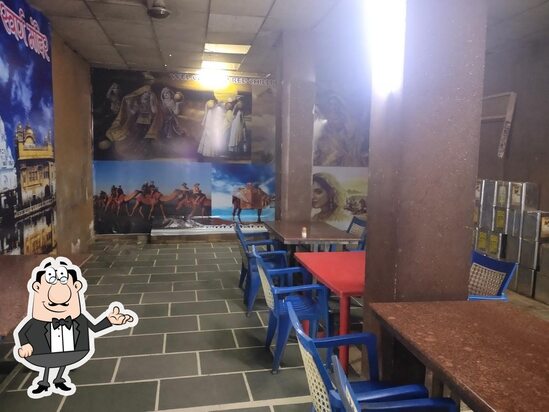Red chili restaurant, Majrakath - Restaurant menu, prices and reviews