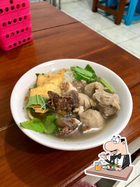Menu at Bakso Urat Lor Patung Kuda Manahan restaurant, Surakarta, Jl ...