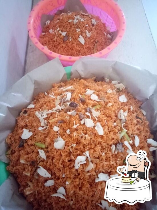 Rombong Biru Bapak e Zikri ( Nasi Goreng, Capjai & Mie) restaurant ...