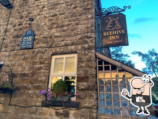 Menu at Beehive Inn pub & bar, Chapel-en-le-Frith, Combs Road