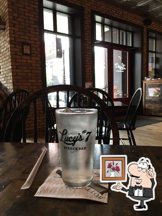 Lucy's #7 Burger Bar, Beloit - Restaurant menu, prices and reviews