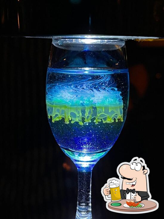 Pub y bar Moonless World ธรรมดาโลกไม่จำ, Rayong - Opiniones del restaurante