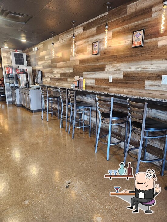 Curly Que BBQ, Springfield - Restaurant menu, prices and reviews