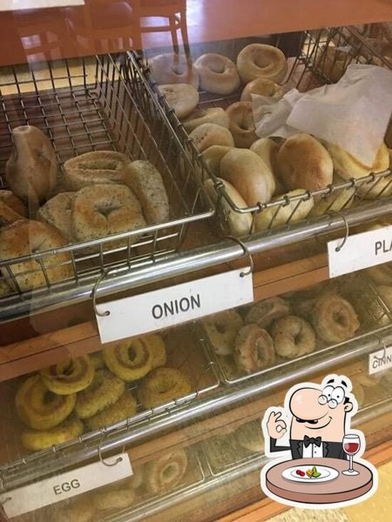 Detroit Bagel Factory, 18760 Middlebelt Road in Livonia - Restaurant ...