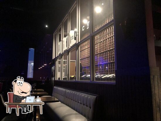 Mercy Bar & Lounge, Irving - Restaurant menu, prices and reviews