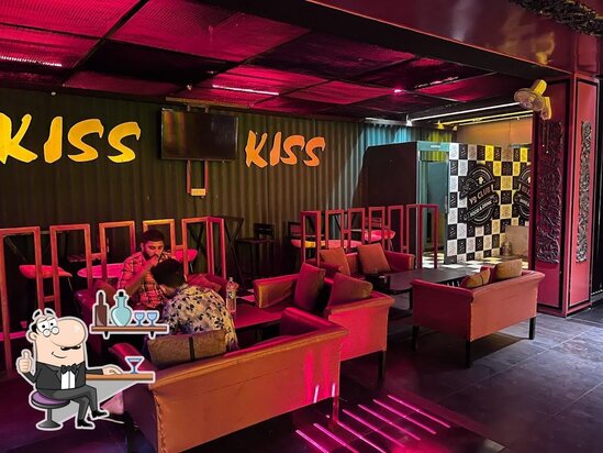 V2 Club, Kota - Restaurant menu, prices and reviews