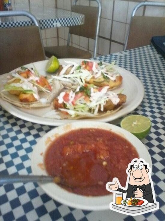 Menu at Mariscos el Timón restaurant, Zapopan