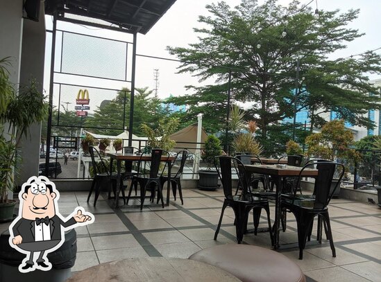 Carta de Waltie's Rooftop Cafe, Yakarta